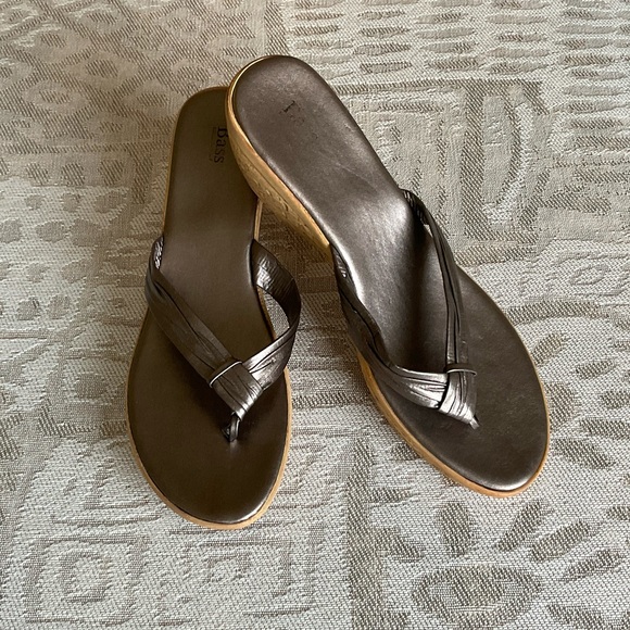 Bass | Shoes | Bass Bronze Leather Wedge Sandals | Poshmark